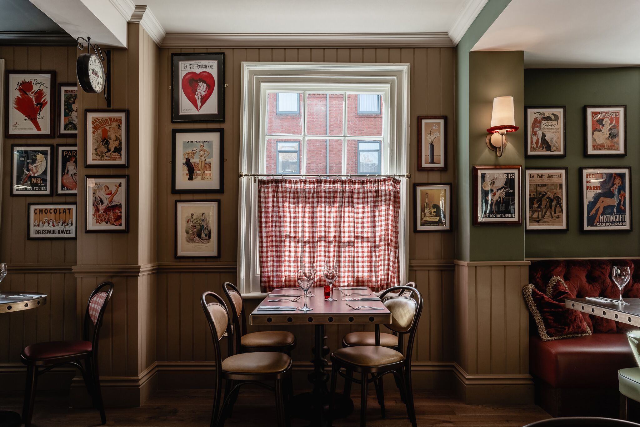 Rustique - York - Studio Two